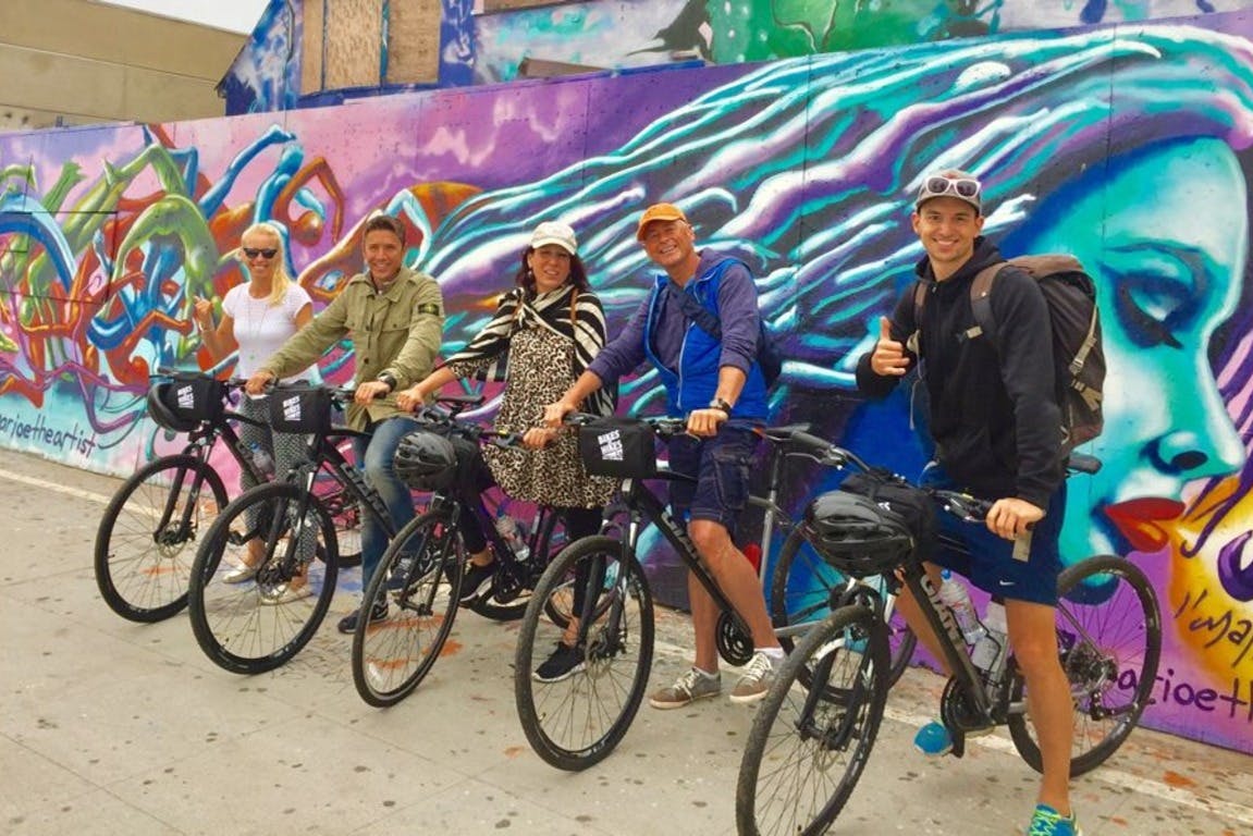 Los Angeles: See Hollywood by Bike Guided Tour | Tiqets