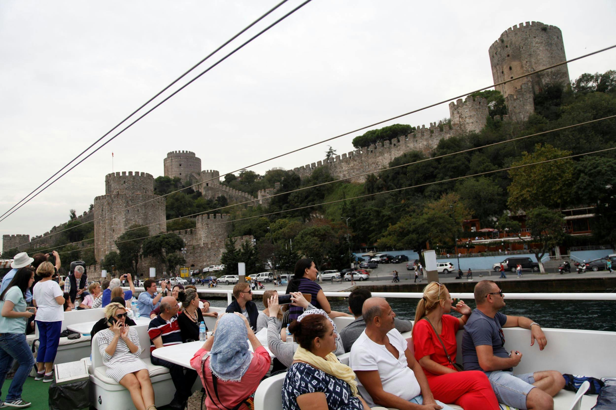 Istanbul Old City: Guided Tour + Bosphorus Cruise