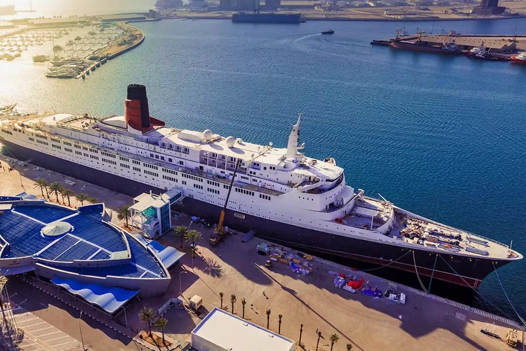 Queen Elizabeth 2: Guided Tour Tickets