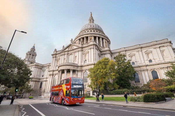 London: Hop-on Hop-off Bus + Uber Boat | Book Tickets Online