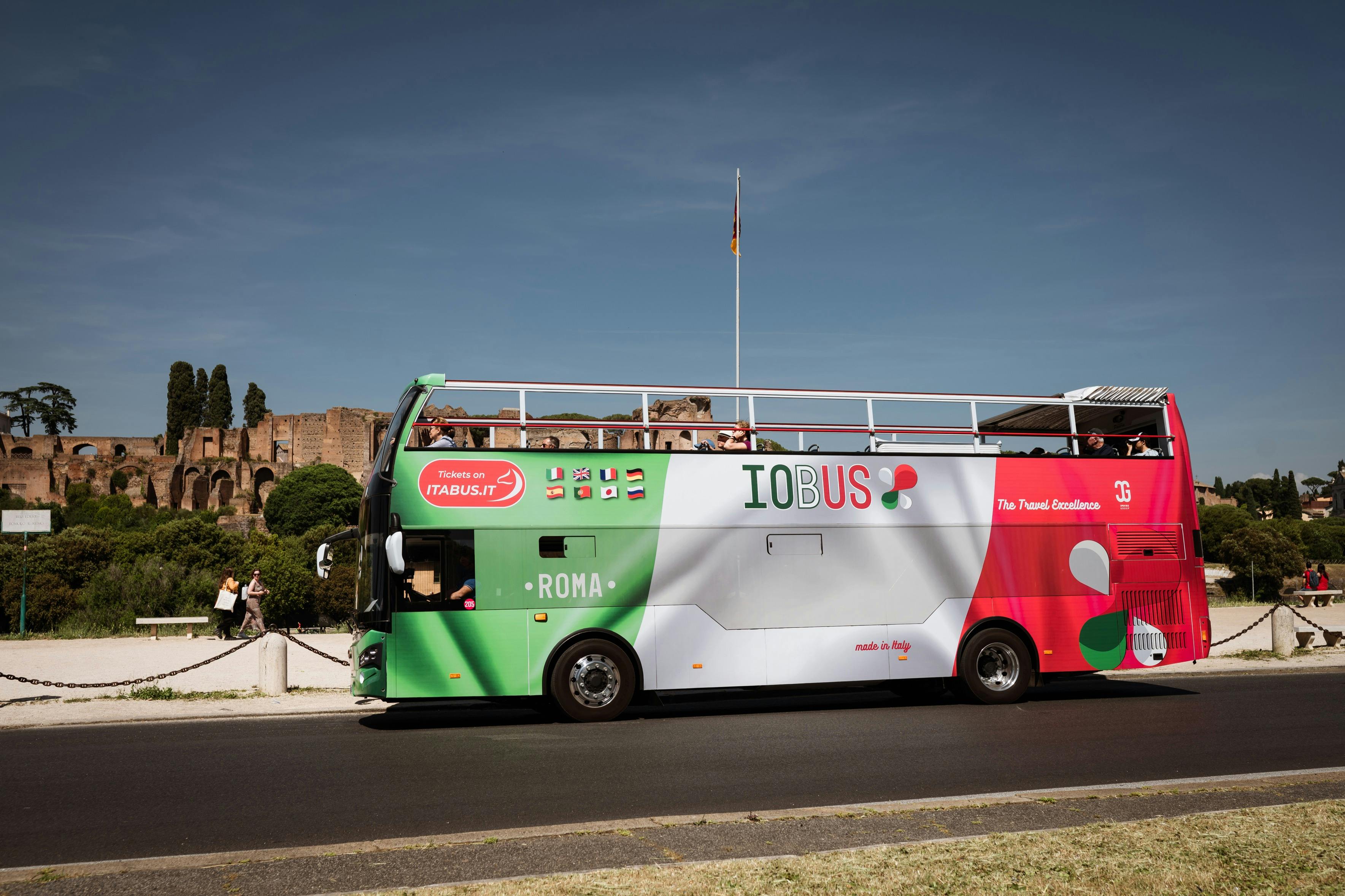 IOBUS Rome: Hop-on Hop-off Bus Castel Romano Outlet In Rome