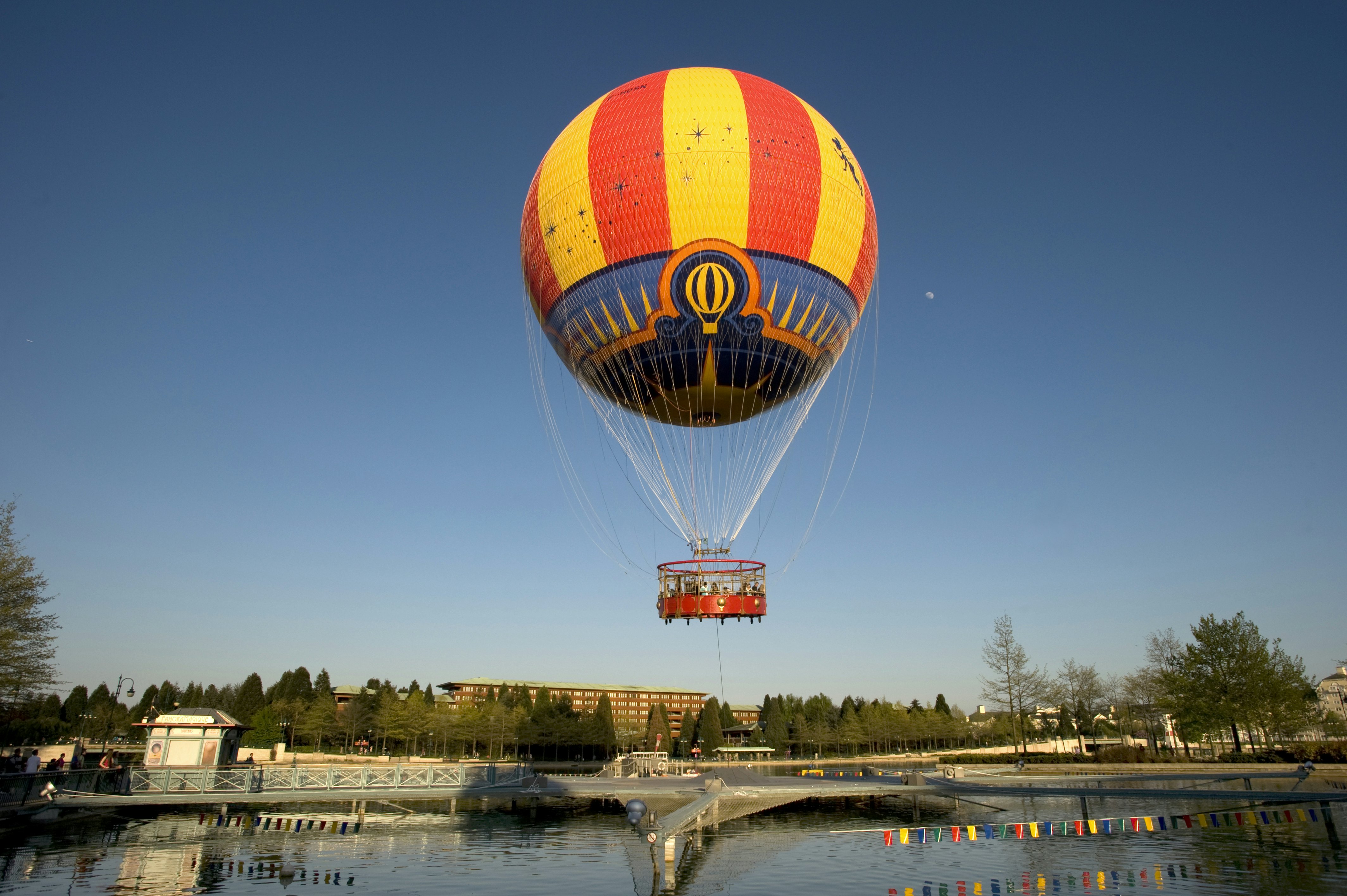 Book your Paris Balloon Flight online