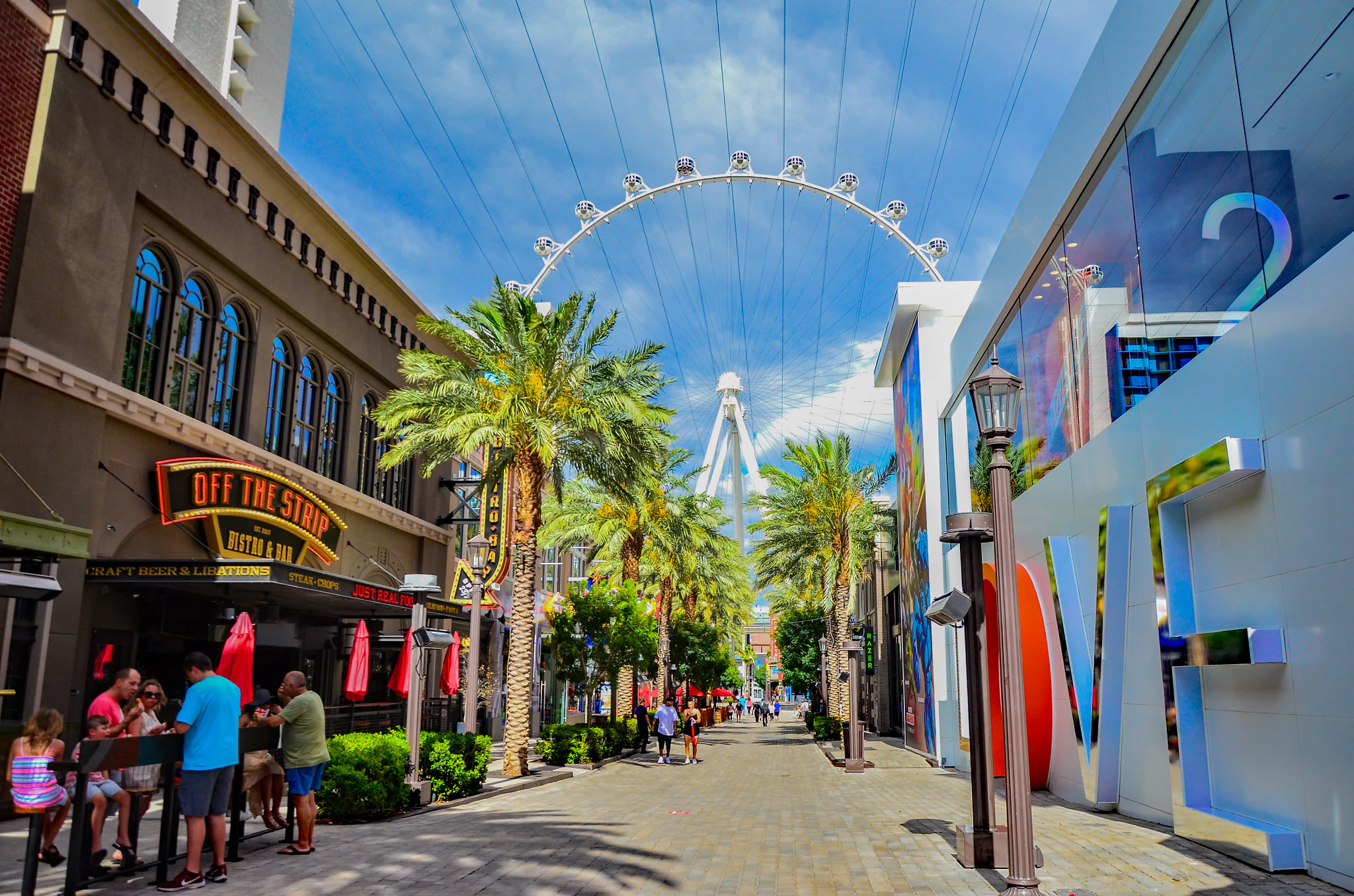 Things to do near The LINQ Promenade