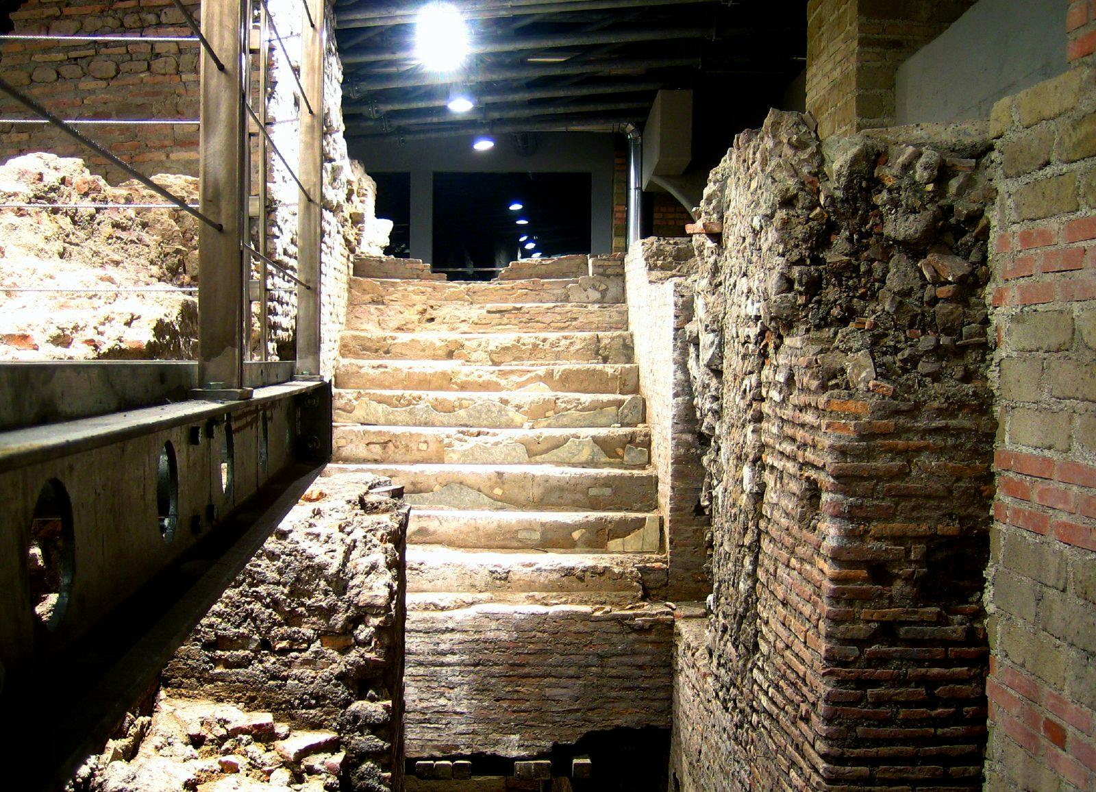 Trevi Fountain Rome: Underground Domus Guided Tour | Book Online