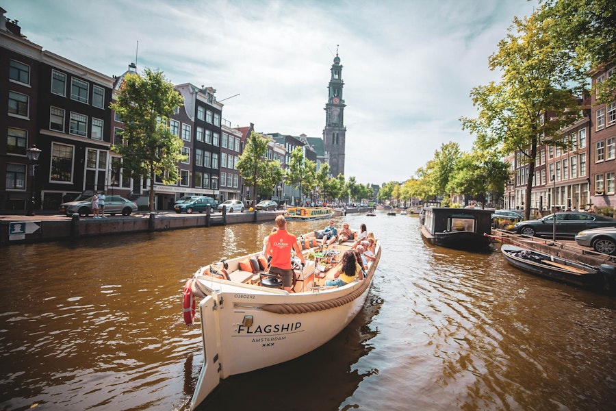 Amsterdam Geführte Grachtenfahrt - Hellotickets