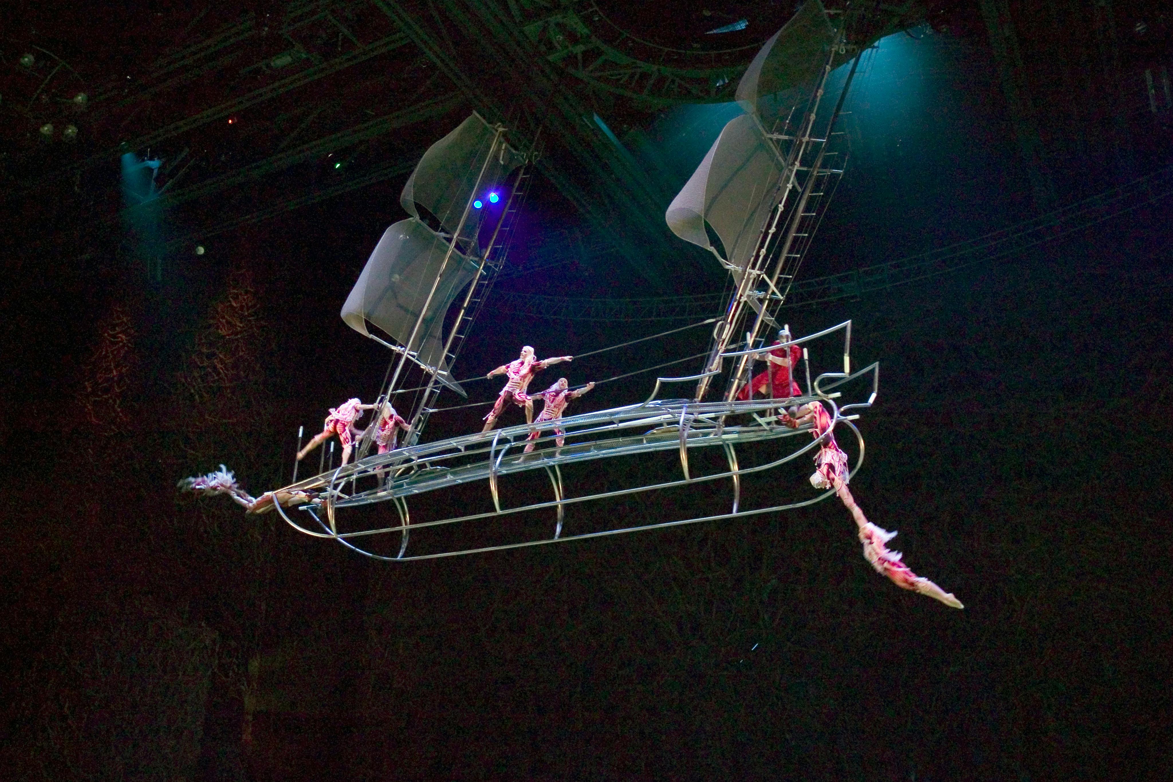 Bellagio: “O” by Cirque du Soleil Tickets | Tiqets