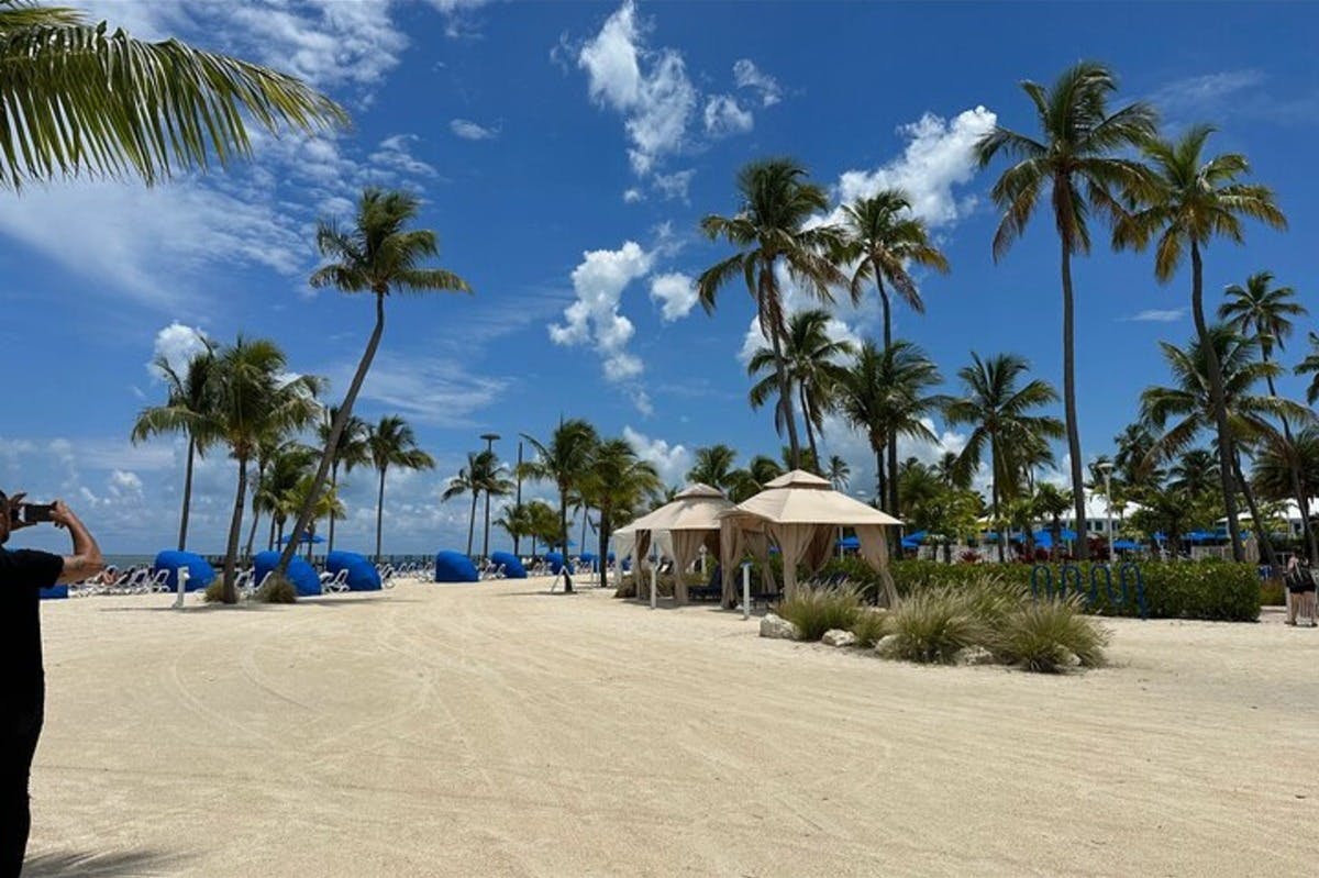 Islamorada: Snorkeling and Beach Adventure