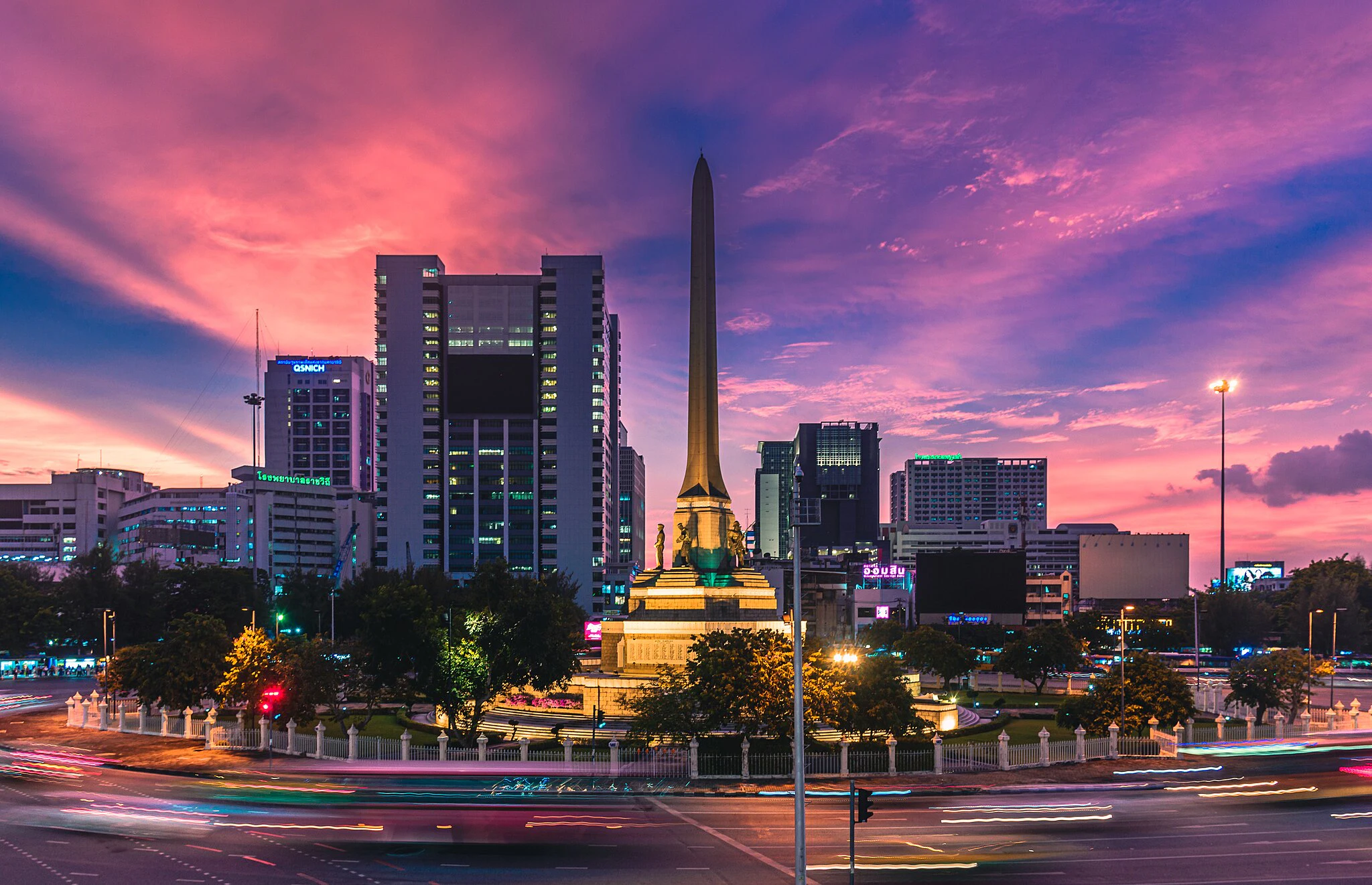 Things to do near Victory Monument Bangkok