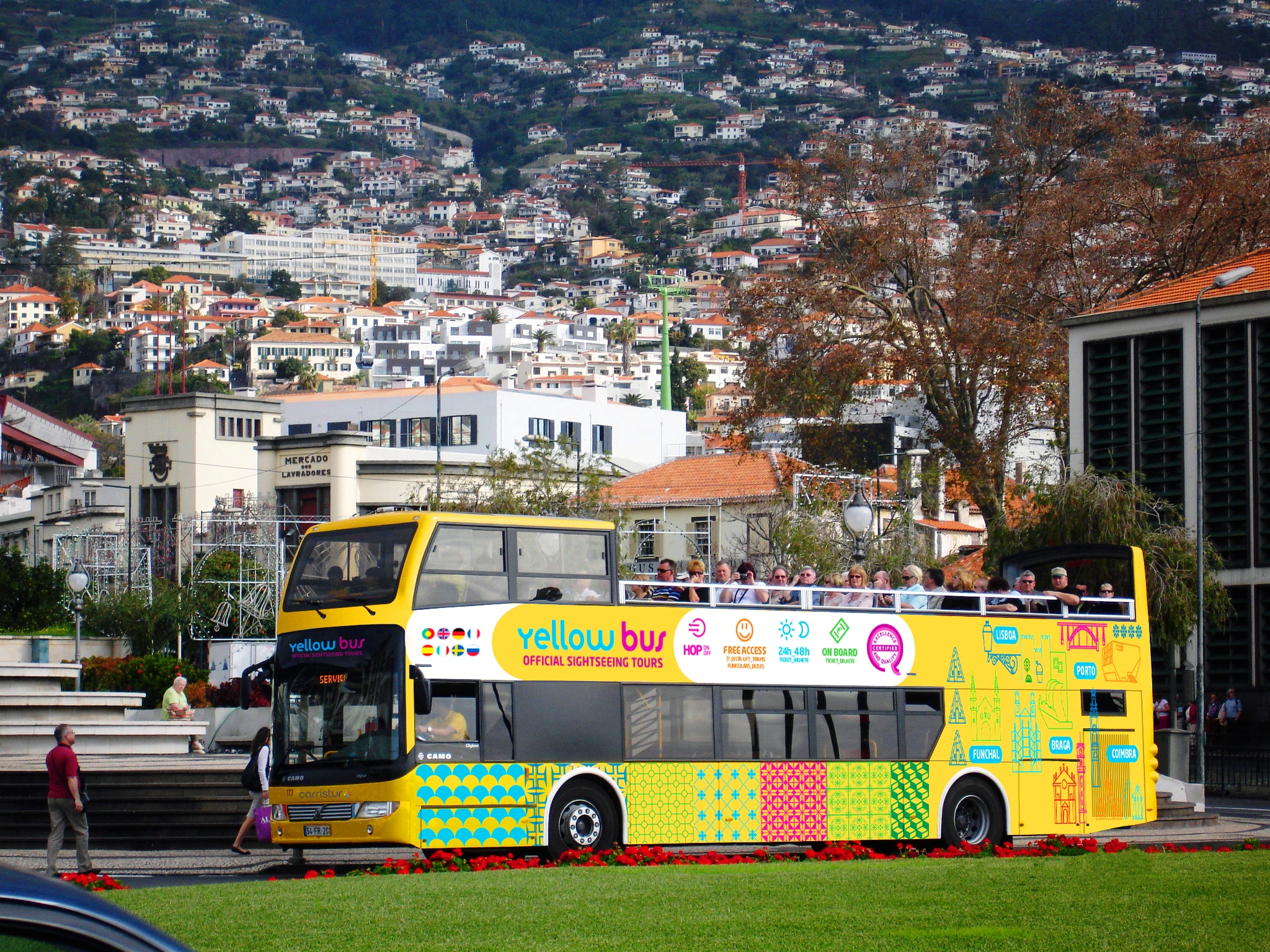 Book your Madeira Bus Tours online