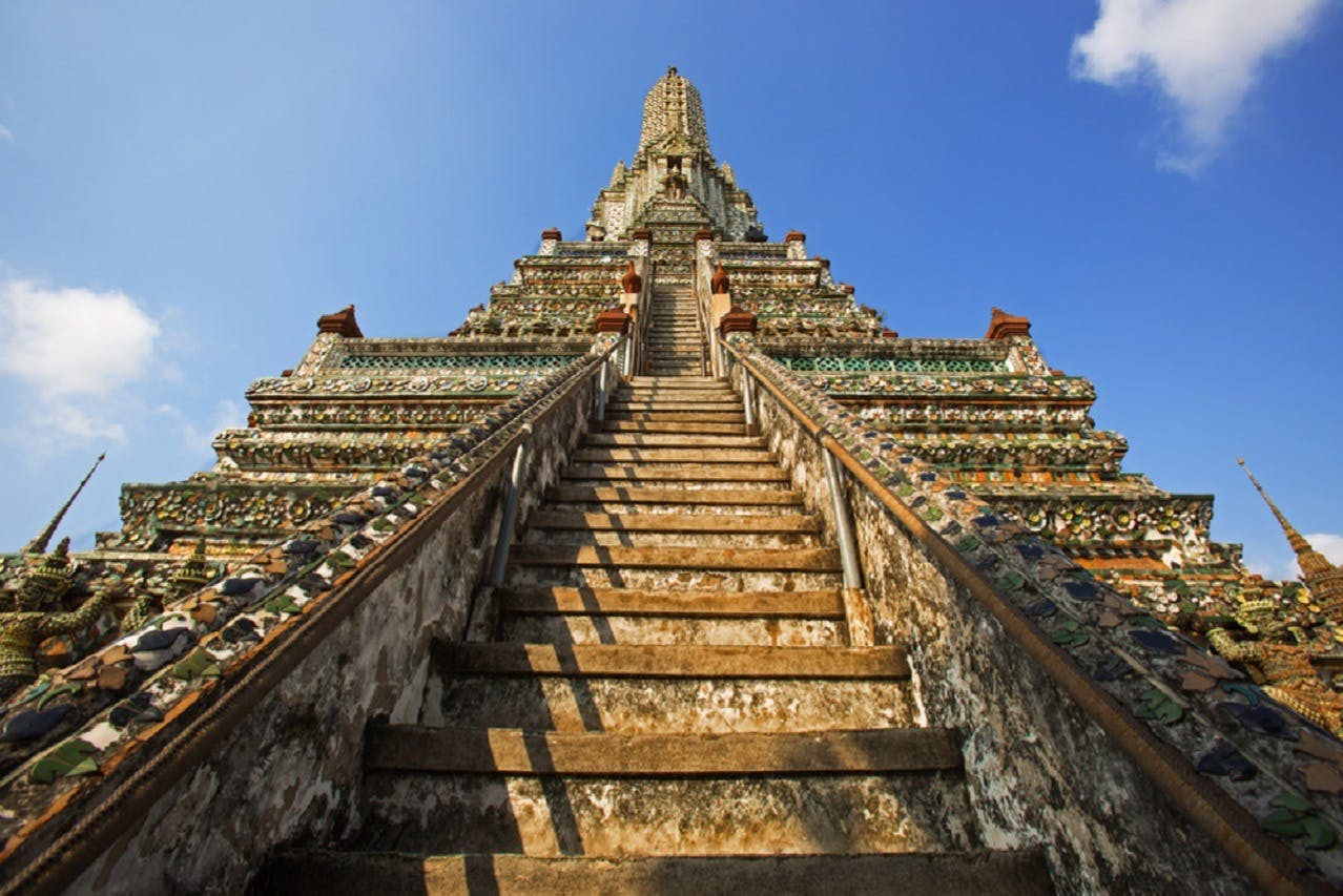Wat Pho & Wat Arun Walking Tour Tickets | Tiqets