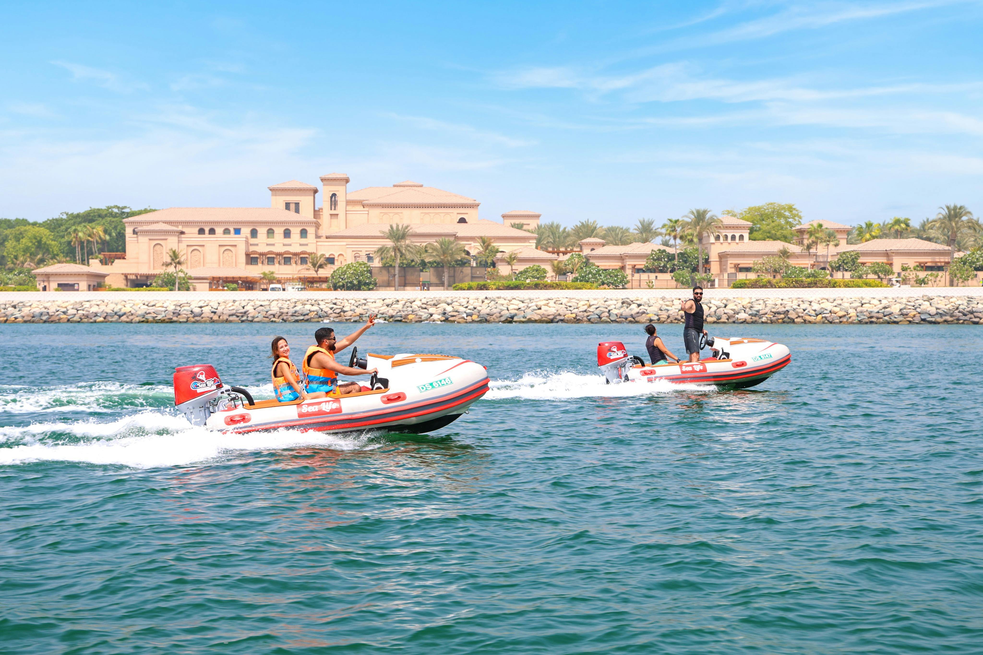 Dubai: Self Drive Boat Ride