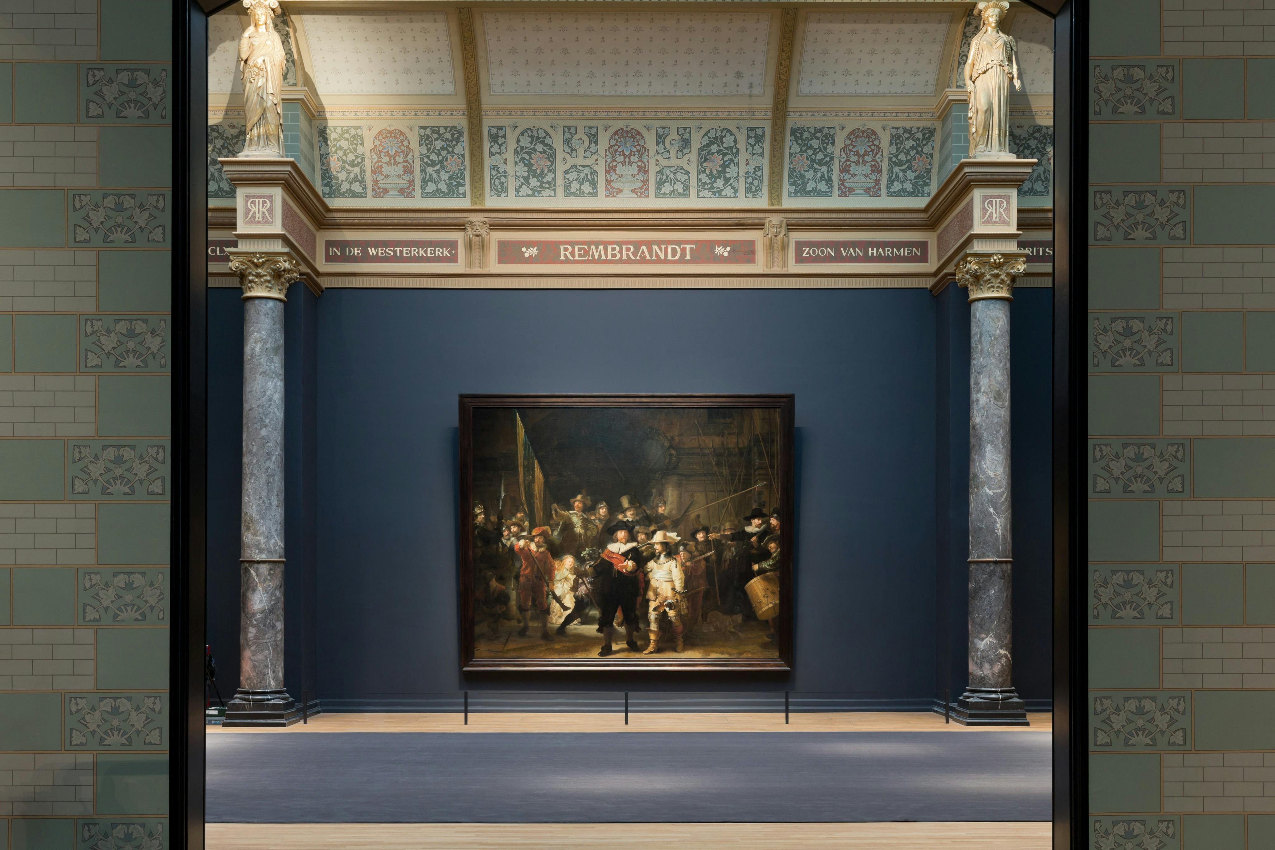 Moco Museum Amsterdam: Entry Ticket + Amsterdam: Canal Cruise + Rijksmuseum