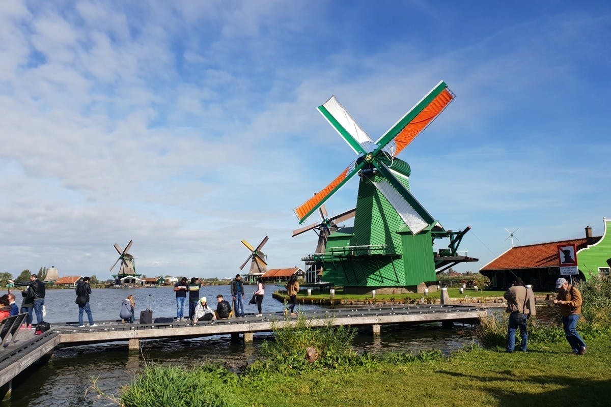 Zaanse Schans & Giethoorn: Electric Boat Tour Tickets