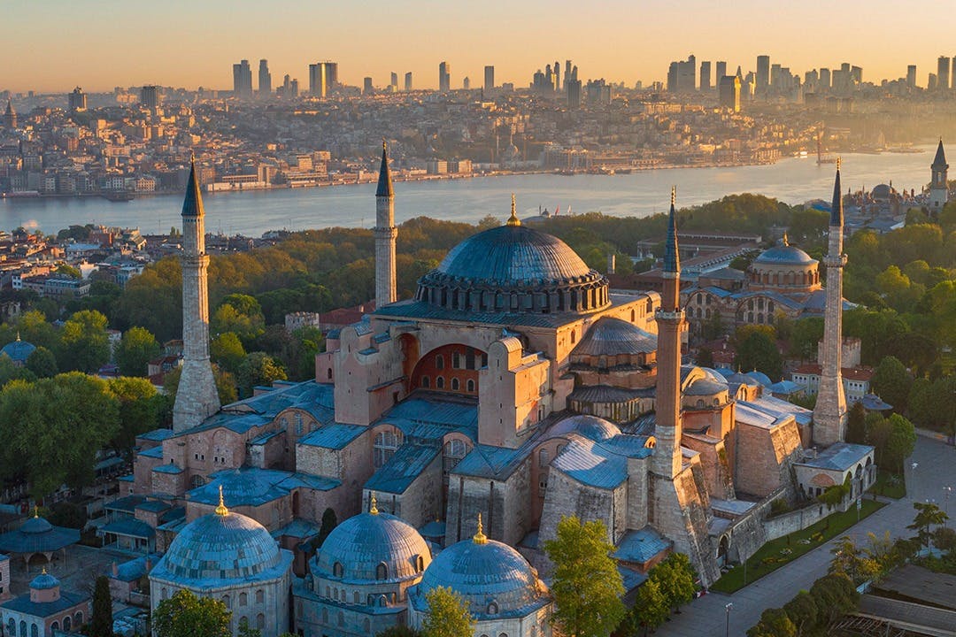 Istanbul Unlimited Public Transport + Hagia Sophia Mosque + Experience ...