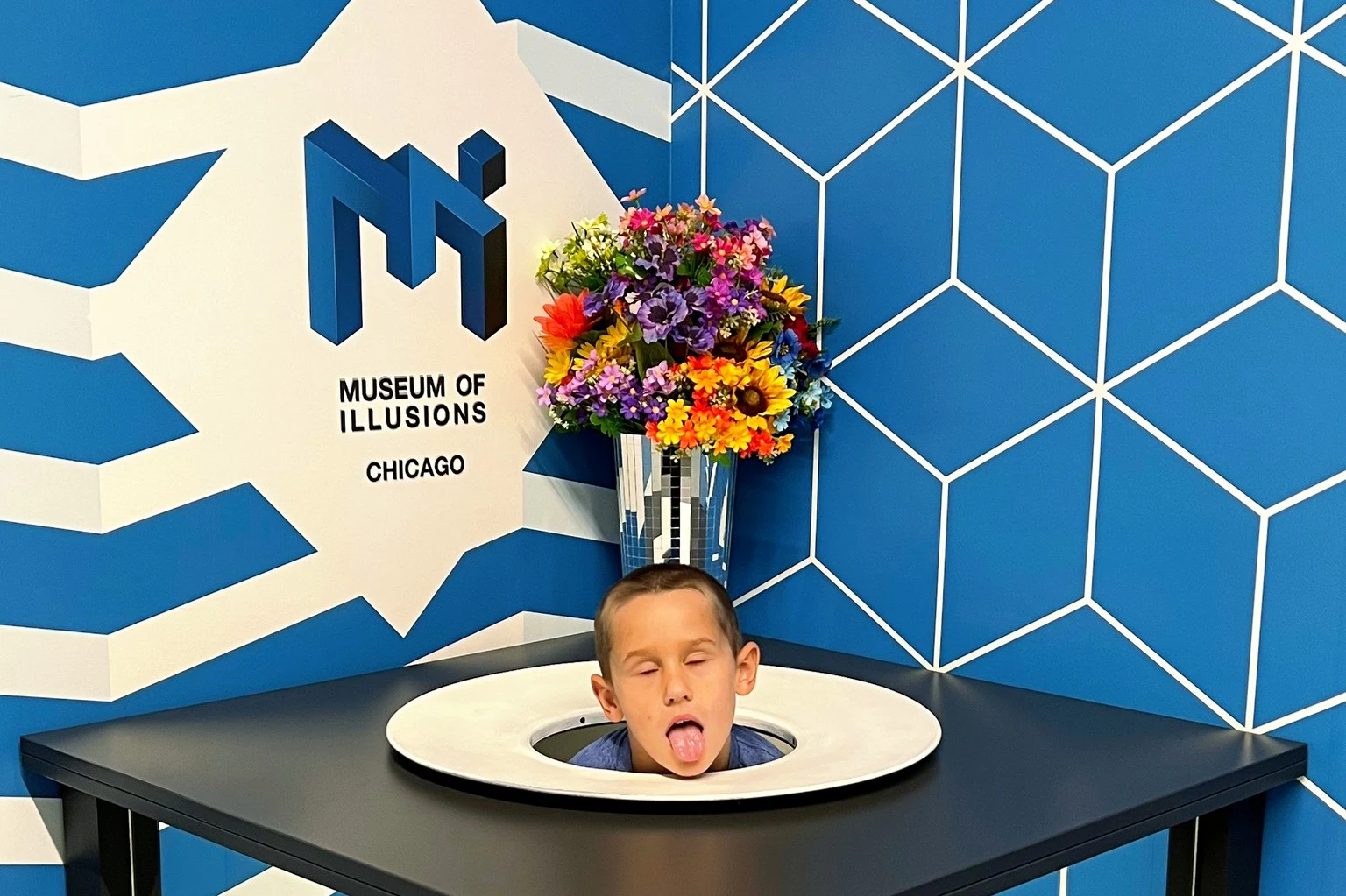 Museum of Illusions Chicago | Book Tickets, Tours & More