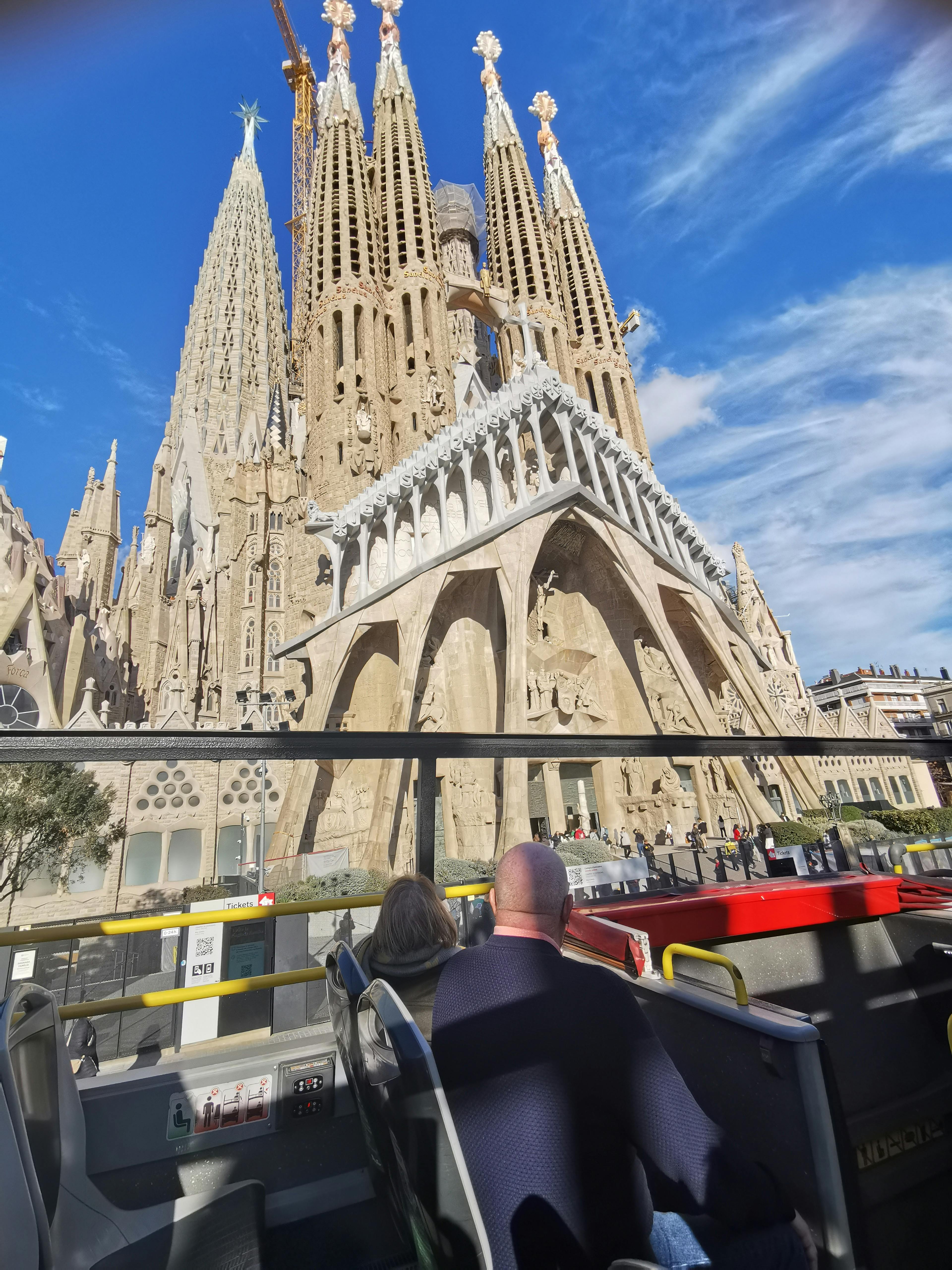 City Tour Barcelona - Hop-on Hop-off Around the City