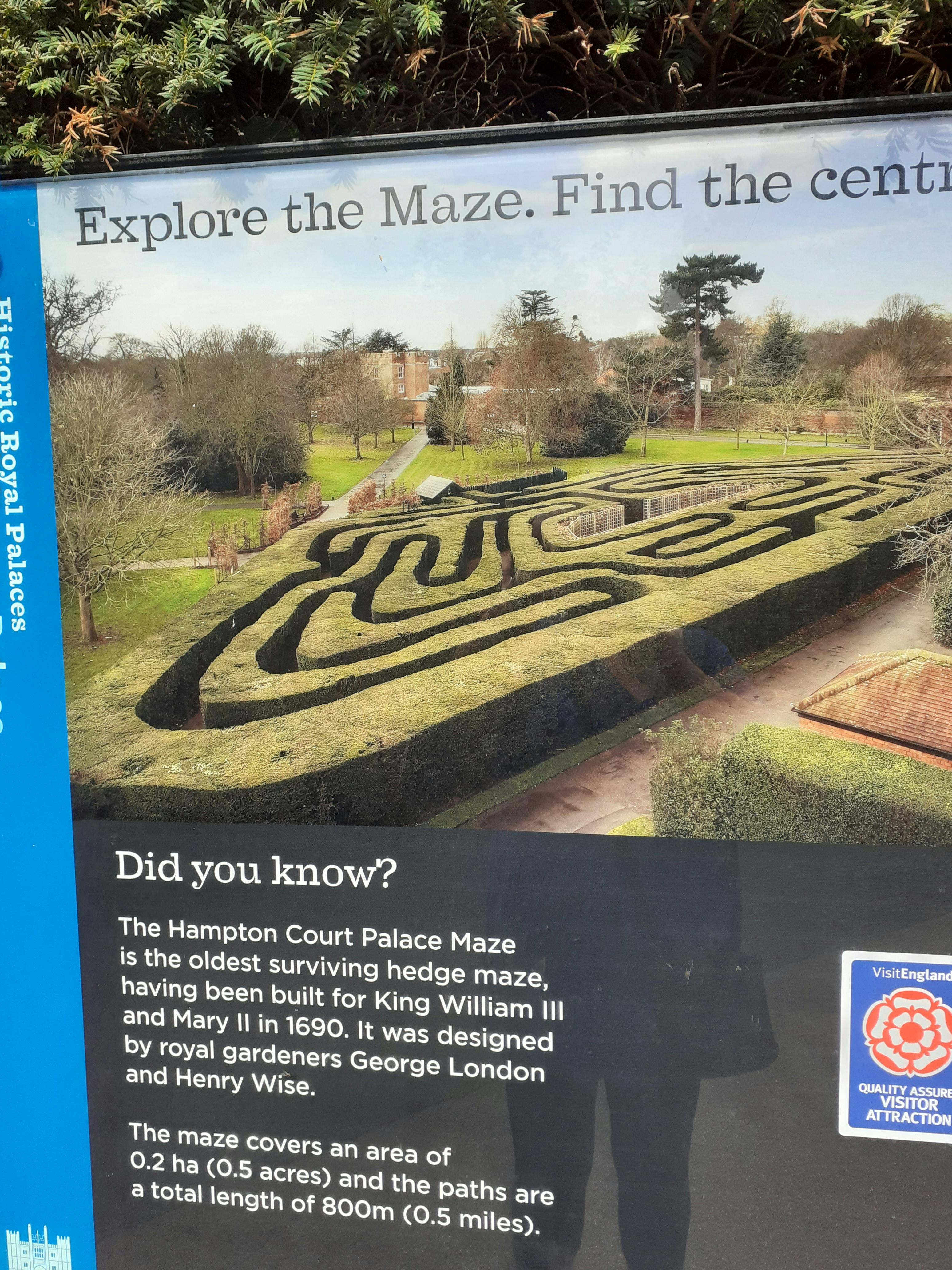 Hampton Court Palace, Gardens & Maze Tickets