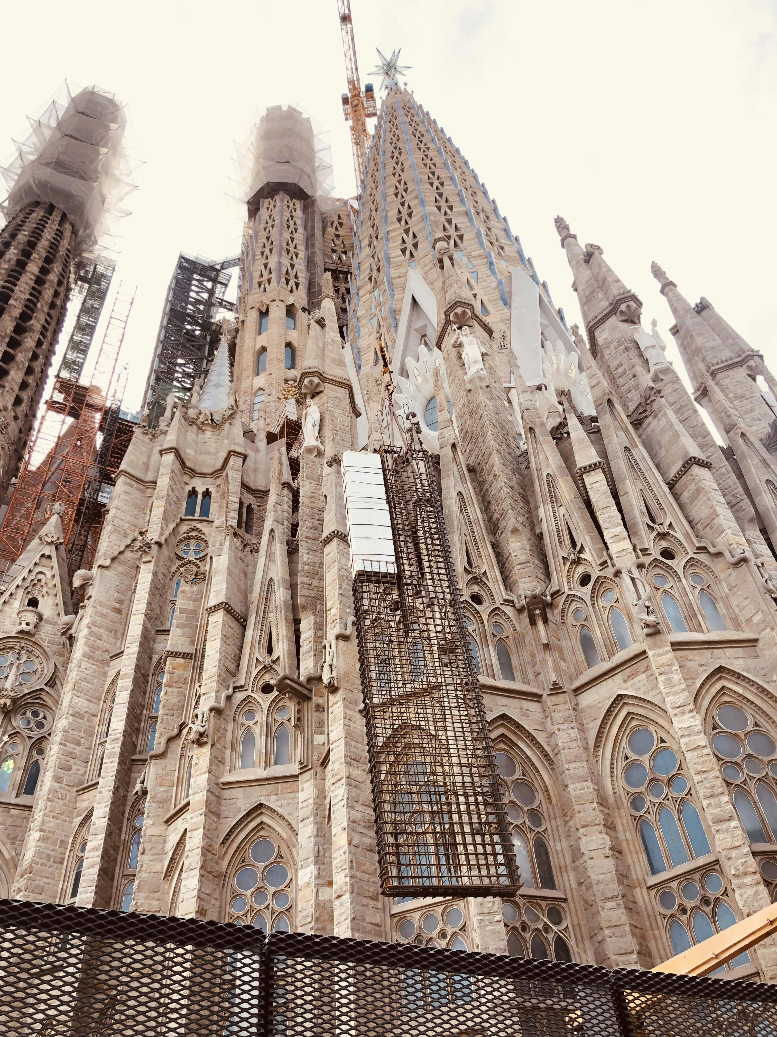 Barcelona Card + The Gaudí Bundle | Tiqets