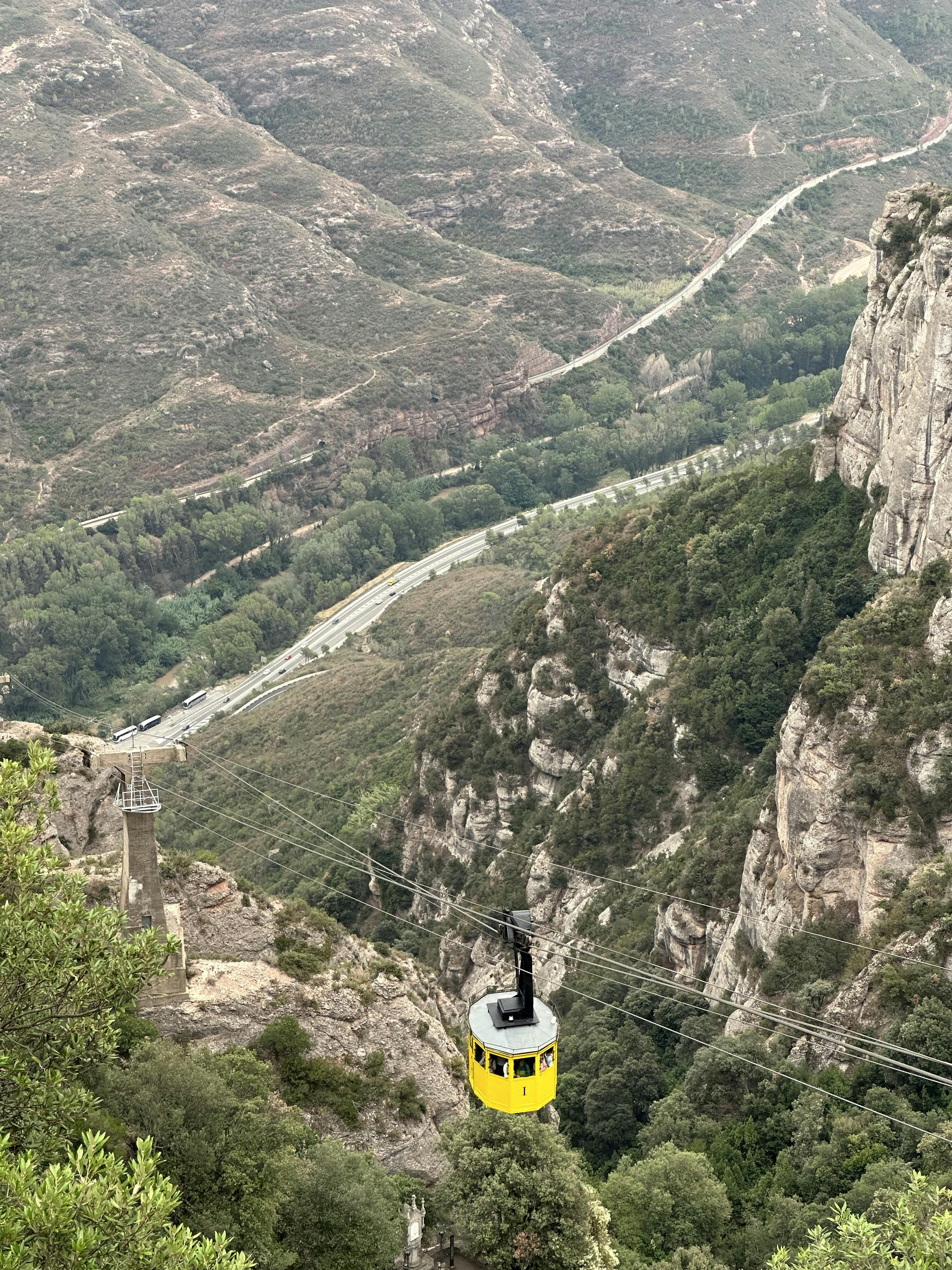 Montserrat Cable Car Station tickets | Barcelona
