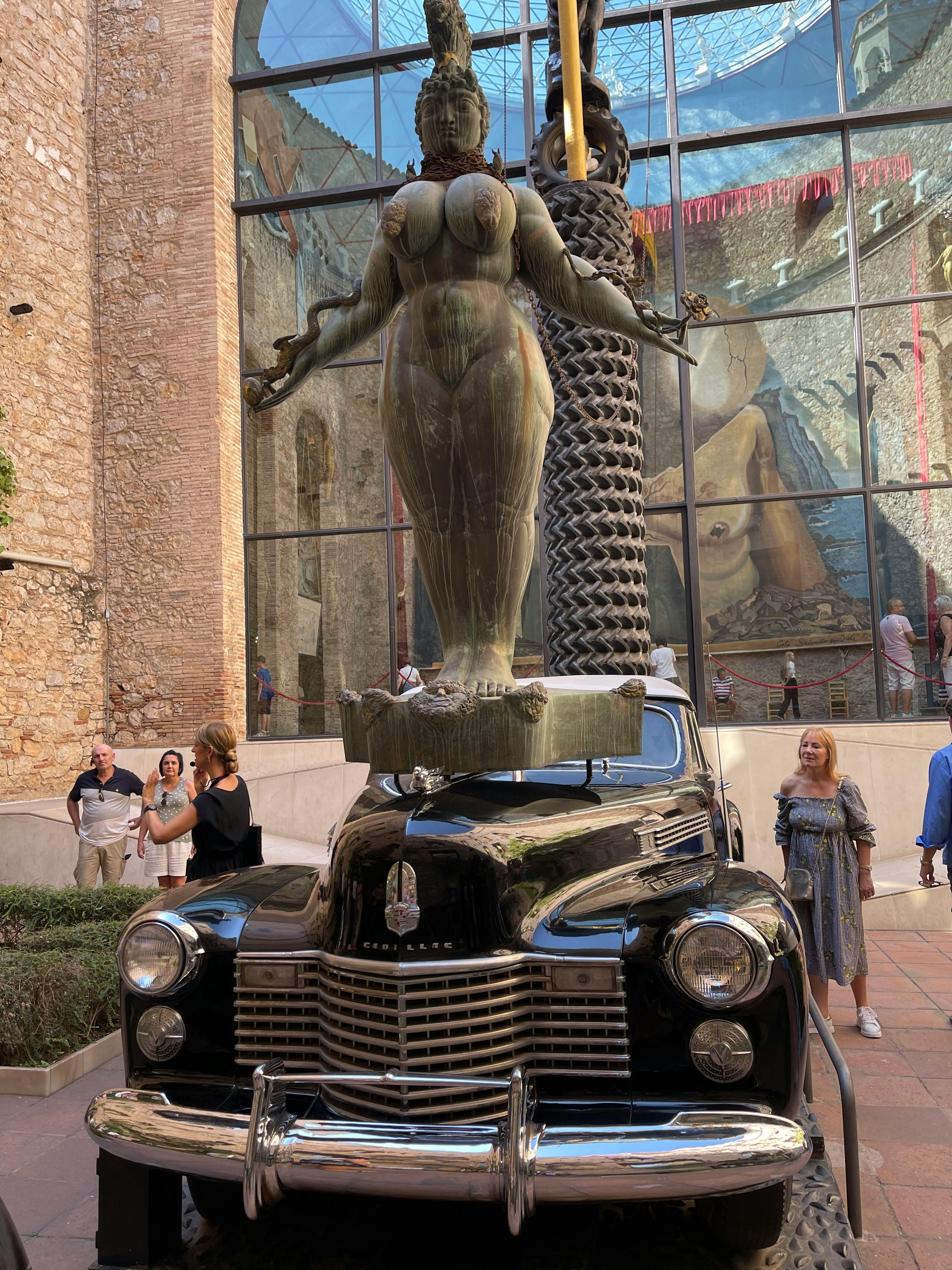 Dalí Theatre-Museum: Guided Tour Tickets | Tiqets