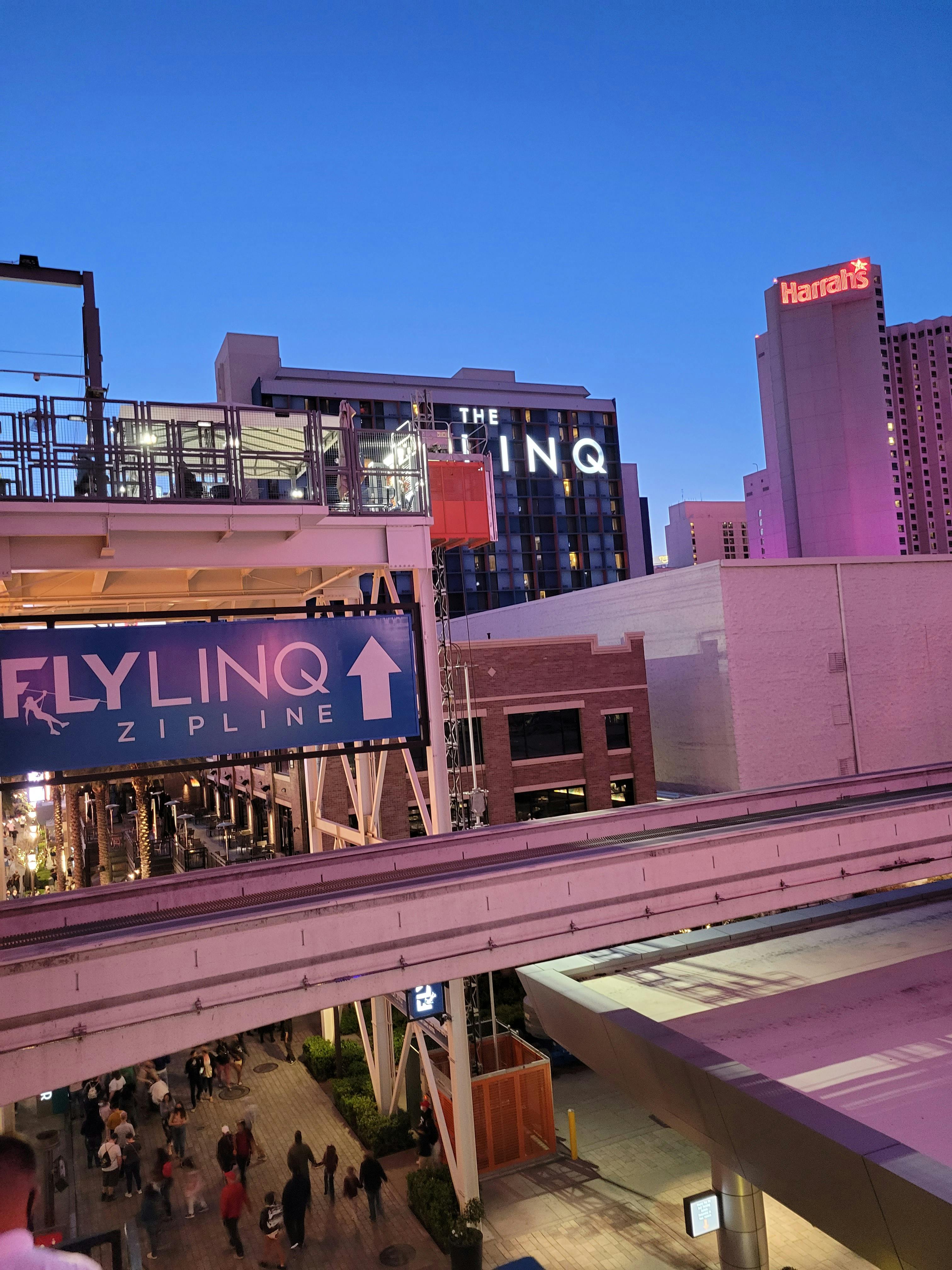 Get tickets for FlyLINQ Zipline: Fast Track | Tiqets