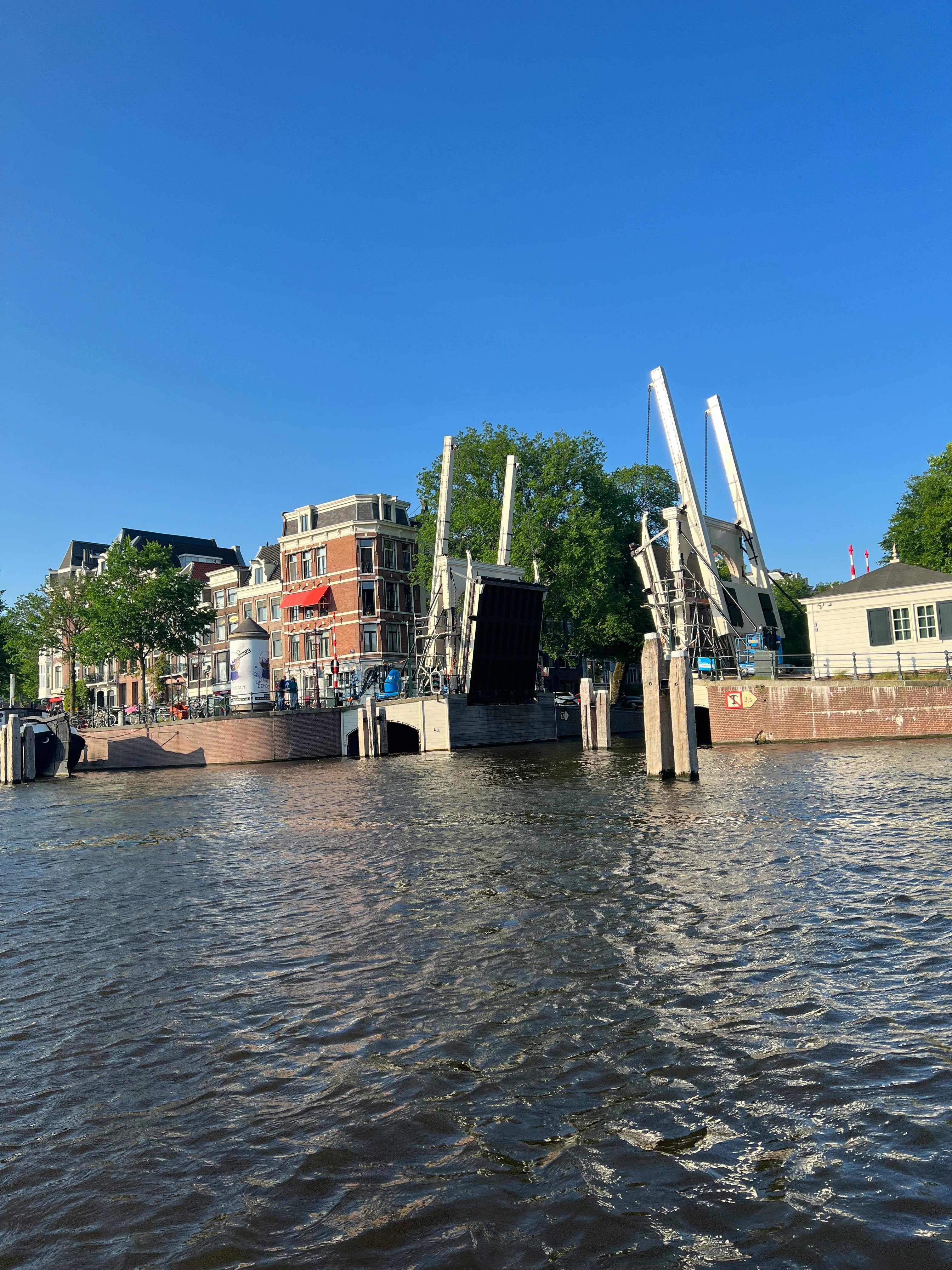 Luxury Canal Cruise with Onboard Bar by Flagship