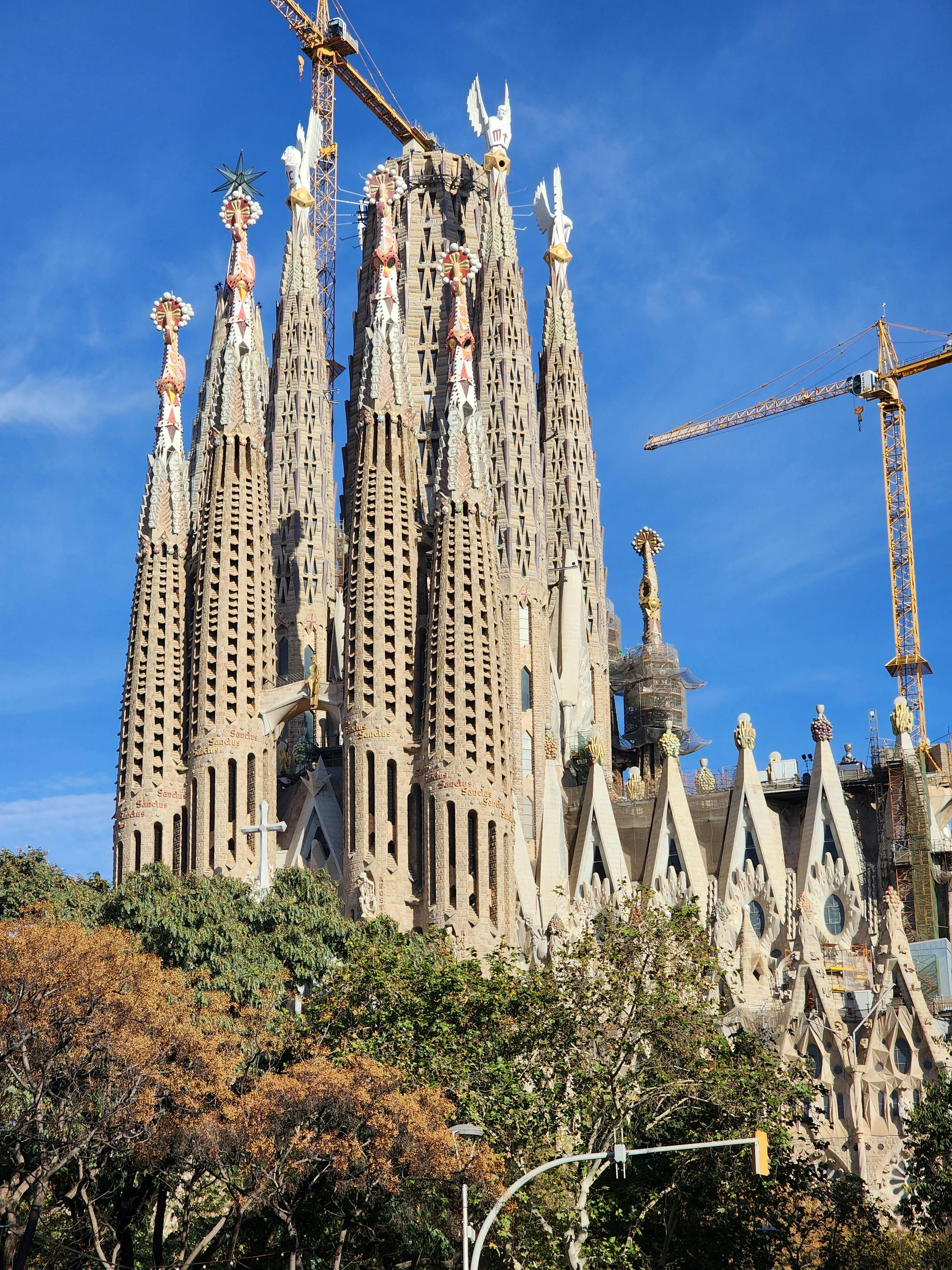 Barcelona Card + The Gaudí Bundle | Tiqets